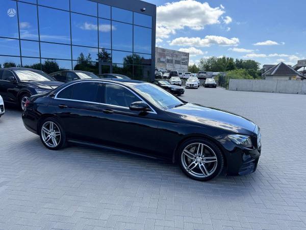 Black Mercedes-Benz E 220 2016 in Telschi, with an engine capacity of 1.95 L and mileage of 272 thousand km for 17500 €, photo 8 on AUTOMOTO.COM.LV
