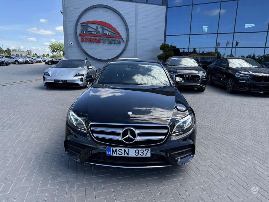 Черный Мерседес E 220 2016 в Тельшяй, объемом двигателя 1.95 л и пробегом 272 тыс. км за 17500 €, фото 11 на AUTOMOTO.COM.LV