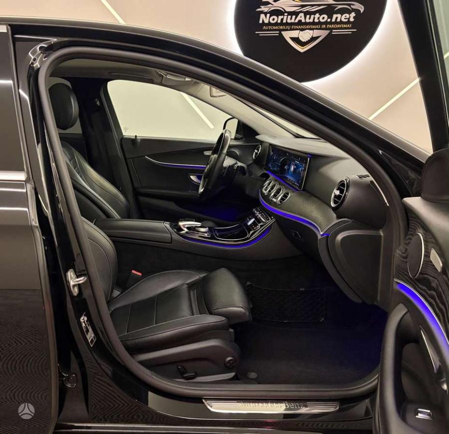 Black Mercedes-Benz E 220 2016 in Marijampole, with an engine capacity of 2.20 L and mileage of 326 thousand km for 16450 €, photo 7 on AUTOMOTO.COM.LV