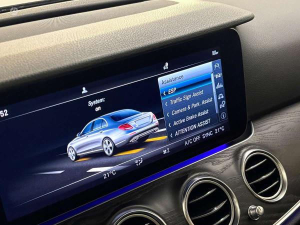 Melns Mercedes-Benz E 220 2016 Marijampole, ar dzinēja tilpumu 2.20 L un nobraukumu 326 tūkst. km par 16450 €, foto 8 vietnē AUTOMOTO.COM.LV