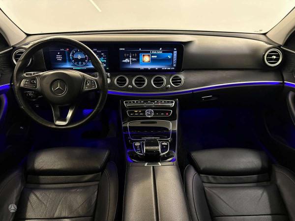 Melns Mercedes-Benz E 220 2016 Marijampole, ar dzinēja tilpumu 2.20 L un nobraukumu 326 tūkst. km par 16450 €, foto 9 vietnē AUTOMOTO.COM.LV