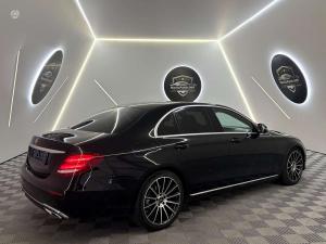 Black Mercedes-Benz E 220 2016 in Marijampole, with an engine capacity of 2.20 L and mileage of 326 thousand km for 16450 €, photo 16 on AUTOMOTO.COM.LV