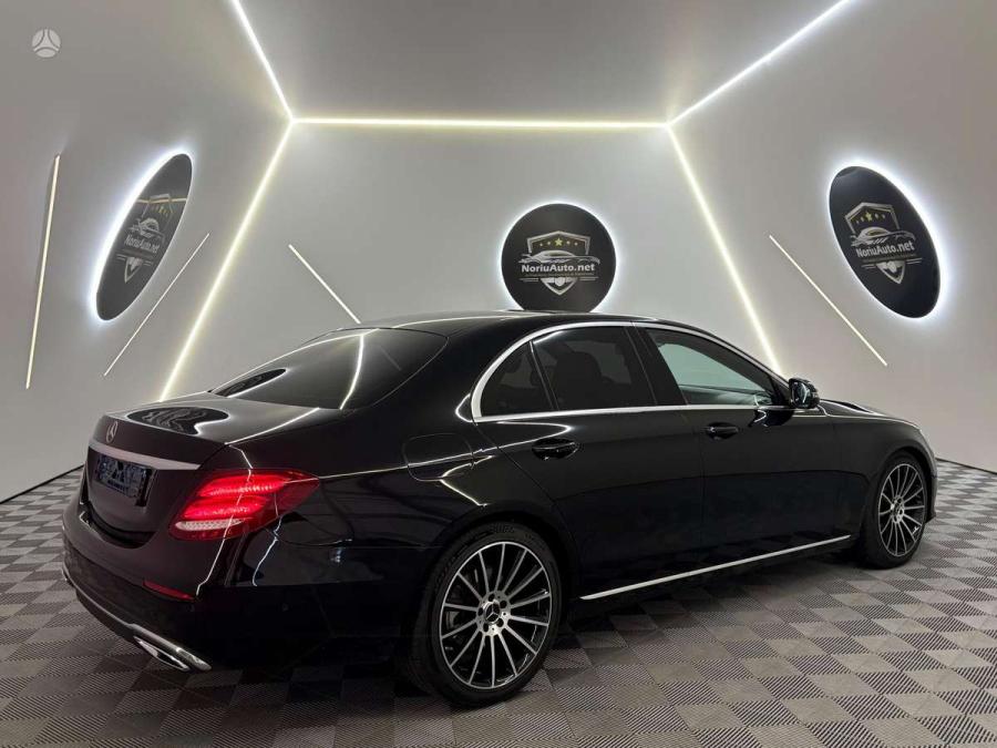 Black Mercedes-Benz E 220 2016 in Marijampole, with an engine capacity of 2.20 L and mileage of 326 thousand km for 16450 €, photo 16 on AUTOMOTO.COM.LV