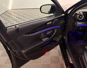 Black Mercedes-Benz E 220 2016 in Marijampole, with an engine capacity of 2.20 L and mileage of 326 thousand km for 16450 €, photo 21 on AUTOMOTO.COM.LV