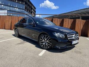 Black Mercedes-Benz E 220 2016 in Kaunas, with an engine capacity of 1.95 L and mileage of 280 thousand km for 14900 €, photo 3 on AUTOMOTO.COM.LV
