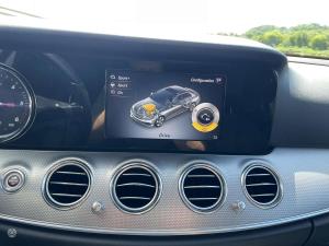 Black Mercedes-Benz E 220 2016 in Kaunas, with an engine capacity of 1.95 L and mileage of 280 thousand km for 14900 €, photo 24 on AUTOMOTO.COM.LV