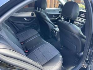 Black Mercedes-Benz E 220 2016 in Kaunas, with an engine capacity of 1.95 L and mileage of 280 thousand km for 14900 €, photo 28 on AUTOMOTO.COM.LV