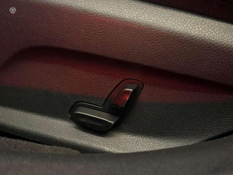 Melns Mercedes-Benz E 220 2016 Marijampole, ar dzinēja tilpumu 2.20 L un nobraukumu 326 tūkst. km par 15999 €, foto 7 vietnē AUTOMOTO.COM.LV