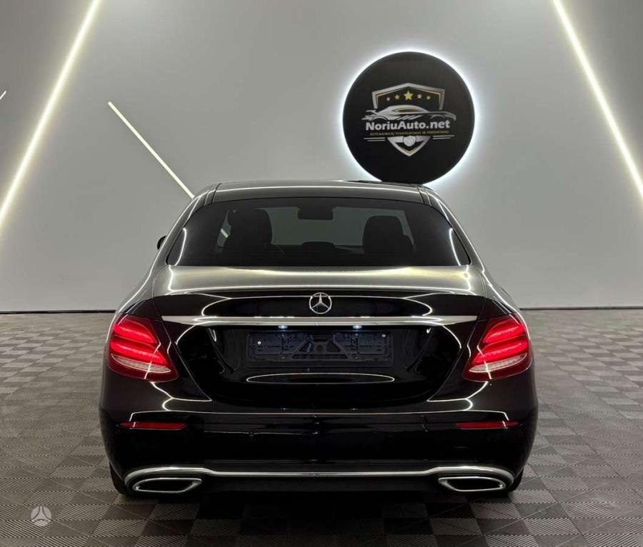 Melns Mercedes-Benz E 220 2016 Marijampole, ar dzinēja tilpumu 2.20 L un nobraukumu 326 tūkst. km par 15999 €, foto 10 vietnē AUTOMOTO.COM.LV