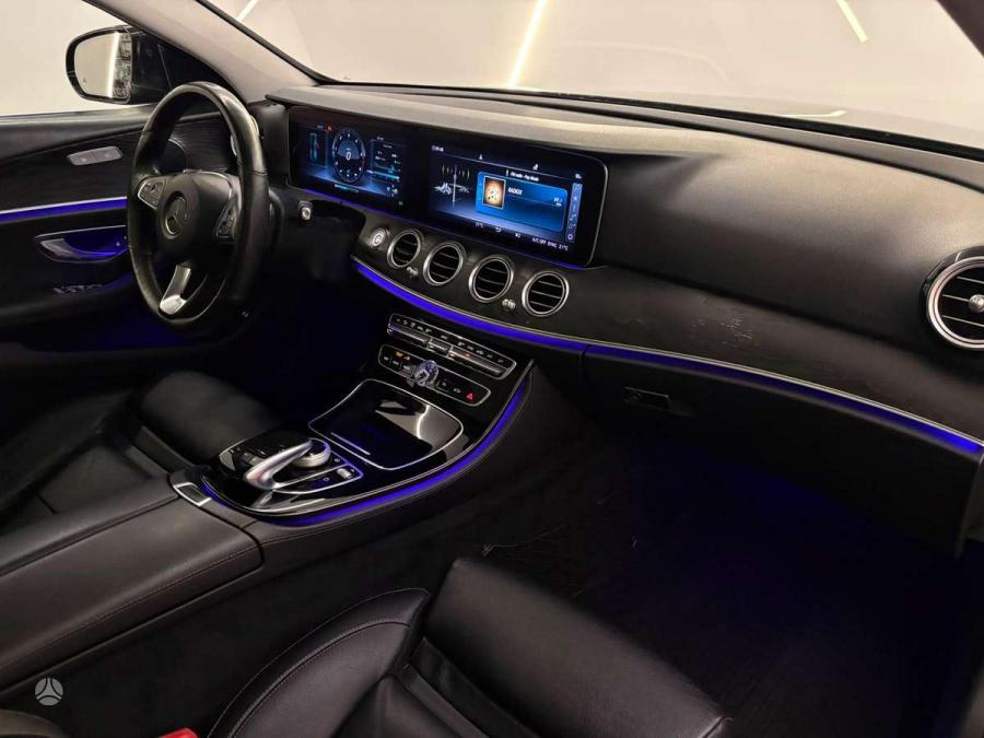 Melns Mercedes-Benz E 220 2016 Marijampole, ar dzinēja tilpumu 2.20 L un nobraukumu 326 tūkst. km par 15999 €, foto 29 vietnē AUTOMOTO.COM.LV