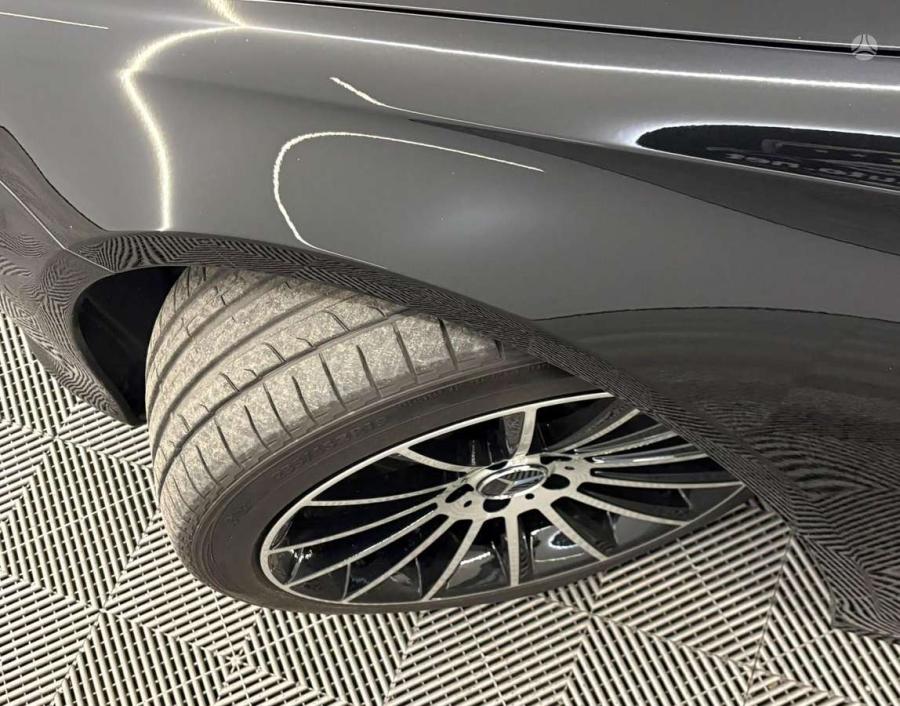 Melns Mercedes-Benz E 220 2016 Marijampole, ar dzinēja tilpumu 2.20 L un nobraukumu 326 tūkst. km par 15999 €, foto 32 vietnē AUTOMOTO.COM.LV