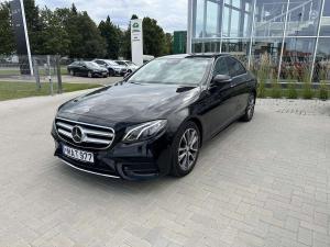 Черный Мерседес E 220 2016 в Шяуляй, объемом двигателя 1.95 л и пробегом 319 тыс. км за 21000 €, фото  на AUTOMOTO.COM.LV
