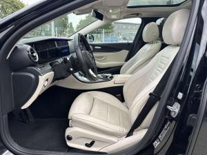 Черный Мерседес E 220 2016 в Шяуляй, объемом двигателя 1.95 л и пробегом 319 тыс. км за 21000 €, фото 13 на AUTOMOTO.COM.LV