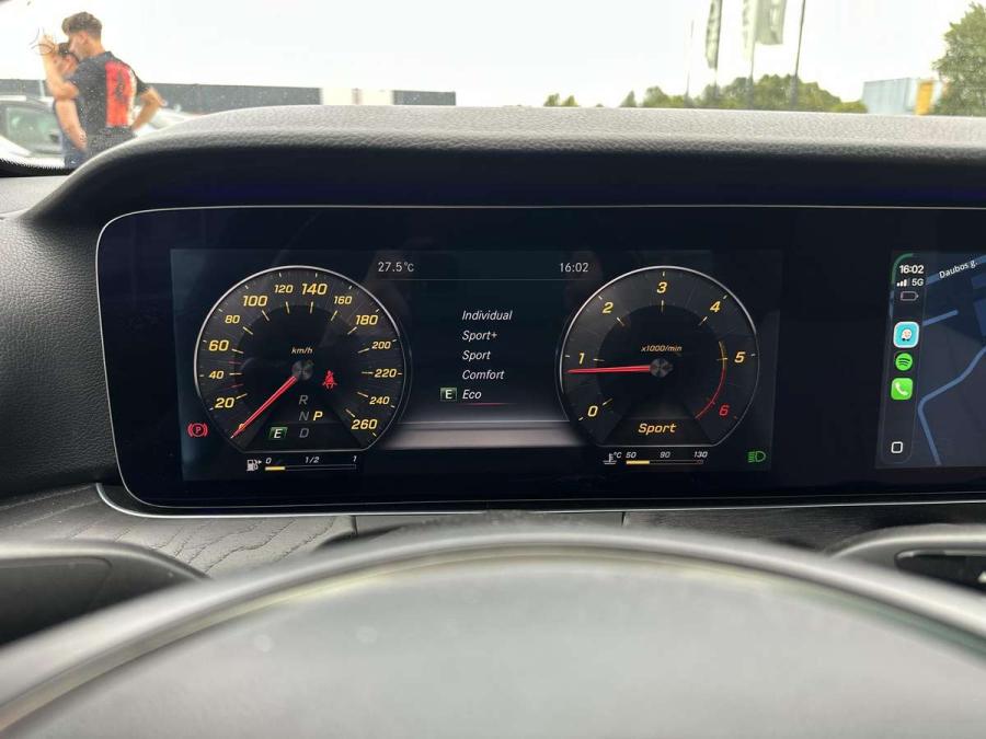 Черный Мерседес E 220 2016 в Шяуляй, объемом двигателя 1.95 л и пробегом 319 тыс. км за 21000 €, фото 22 на AUTOMOTO.COM.LV