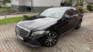 Black Mercedes-Benz E 220 2016 in Kedainiai, with an engine capacity of 1.95 L and mileage of 201 thousand km for 19999 €, photo 10 on AUTOMOTO.COM.LV
