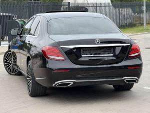 Black Mercedes-Benz E 220 2016 in Jonava, with an engine capacity of 1.95 L and mileage of 270 thousand km for 17700 €, photo 7 on AUTOMOTO.COM.LV