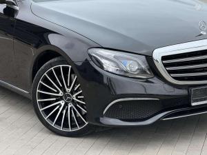 Black Mercedes-Benz E 220 2016 in Jonava, with an engine capacity of 1.95 L and mileage of 270 thousand km for 17700 €, photo 16 on AUTOMOTO.COM.LV