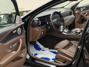 Black Mercedes-Benz E 220 2016 in Jonava, with an engine capacity of 1.95 L and mileage of 270 thousand km for 17700 €, photo 17 on AUTOMOTO.COM.LV