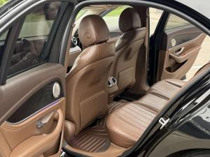 Black Mercedes-Benz E 220 2016 in Jonava, with an engine capacity of 1.95 L and mileage of 270 thousand km for 17700 €, photo 30 on AUTOMOTO.COM.LV