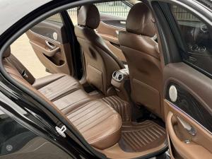 Black Mercedes-Benz E 220 2016 in Jonava, with an engine capacity of 1.95 L and mileage of 270 thousand km for 17700 €, photo 31 on AUTOMOTO.COM.LV