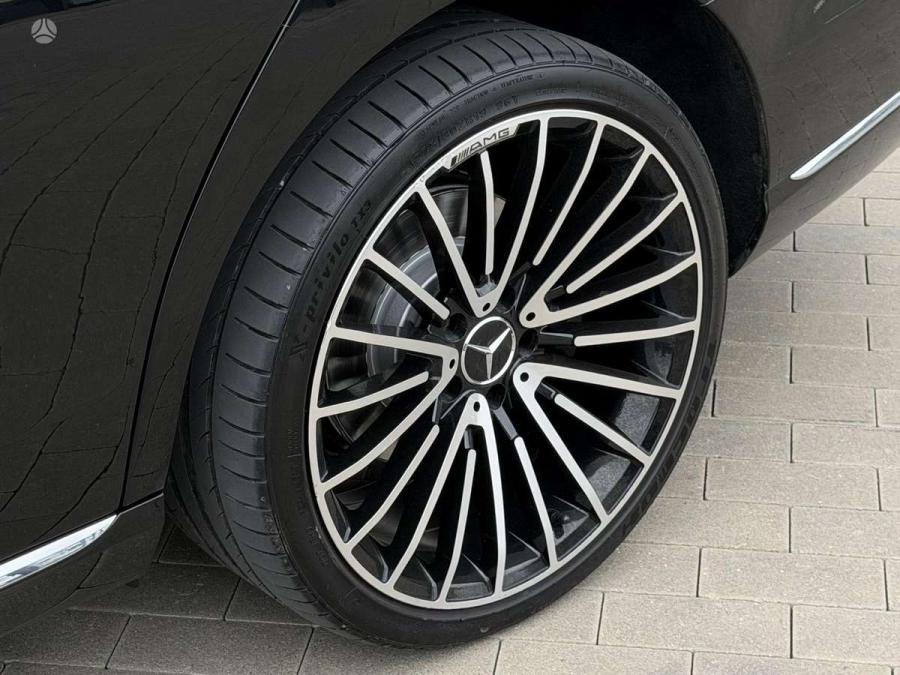 Black Mercedes-Benz E 220 2016 in Jonava, with an engine capacity of 1.95 L and mileage of 270 thousand km for 17700 €, photo 35 on AUTOMOTO.COM.LV