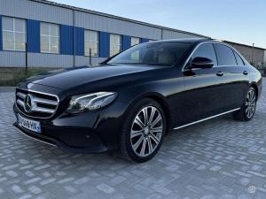Melns Mercedes-Benz E 220 2016 Tauragė, ar dzinēja tilpumu 2.00 L un nobraukumu 252 tūkst. km par 17600 €, foto  vietnē AUTOMOTO.COM.LV