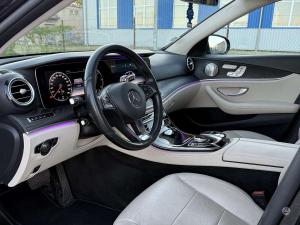 Melns Mercedes-Benz E 220 2016 Tauragė, ar dzinēja tilpumu 2.00 L un nobraukumu 252 tūkst. km par 17600 €, foto 13 vietnē AUTOMOTO.COM.LV