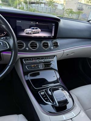 Melns Mercedes-Benz E 220 2016 Tauragė, ar dzinēja tilpumu 2.00 L un nobraukumu 252 tūkst. km par 17600 €, foto 19 vietnē AUTOMOTO.COM.LV