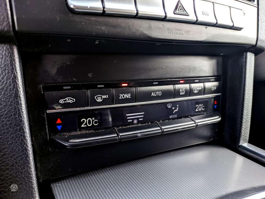 Черный Мерседес E 220 2016 в Кретинга, объемом двигателя 2.14 л и пробегом 250 тыс. км за 10850 €, фото 18 на AUTOMOTO.COM.LV