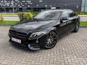 Black Mercedes-Benz E 220 2016 in Jelgava, with an engine capacity of 2.00 L and mileage of 245 thousand km for 17900 €, photo 5 on AUTOMOTO.COM.LV