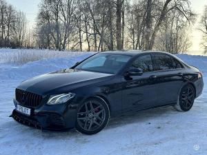 Melns Mercedes-Benz E 220 2017 Viļņa, ar dzinēja tilpumu 1.95 L un nobraukumu 360 tūkst. km par 17499 €, foto 5 vietnē AUTOMOTO.COM.LV