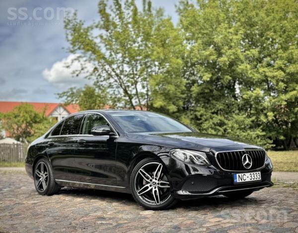 Black Mercedes-Benz E 220 2017 in Jelgava, with an engine capacity of 2.00 L and mileage of 0 thousand km for 20000 €, photo 1 on AUTOMOTO.COM.LV