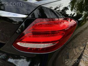Black Mercedes-Benz E 220 2017 in Jelgava, with an engine capacity of 2.00 L and mileage of 0 thousand km for 20000 €, photo 35 on AUTOMOTO.COM.LV