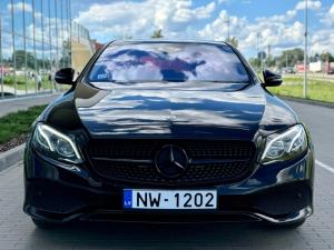 Black Mercedes-Benz E 220 2017 in Riga, with an engine capacity of 2.00 L and mileage of 199 thousand km for 17490 €, photo 15 on AUTOMOTO.COM.LV