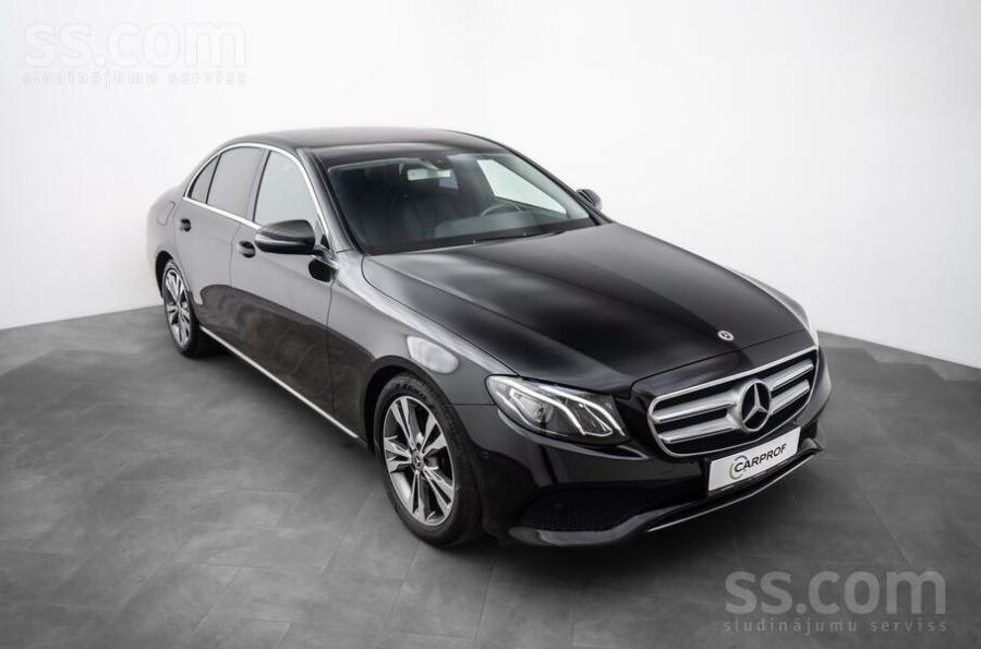 Black Mercedes-Benz E 220 2017 in Tallinn, with an engine capacity of 2.00 L and mileage of 260 thousand km for 16999 €, photo 4 on AUTOMOTO.COM.LV