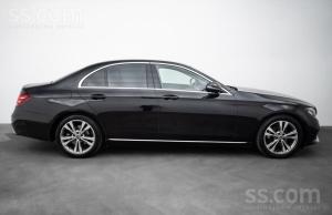 Black Mercedes-Benz E 220 2017 in Tallinn, with an engine capacity of 2.00 L and mileage of 260 thousand km for 16999 €, photo 5 on AUTOMOTO.COM.LV