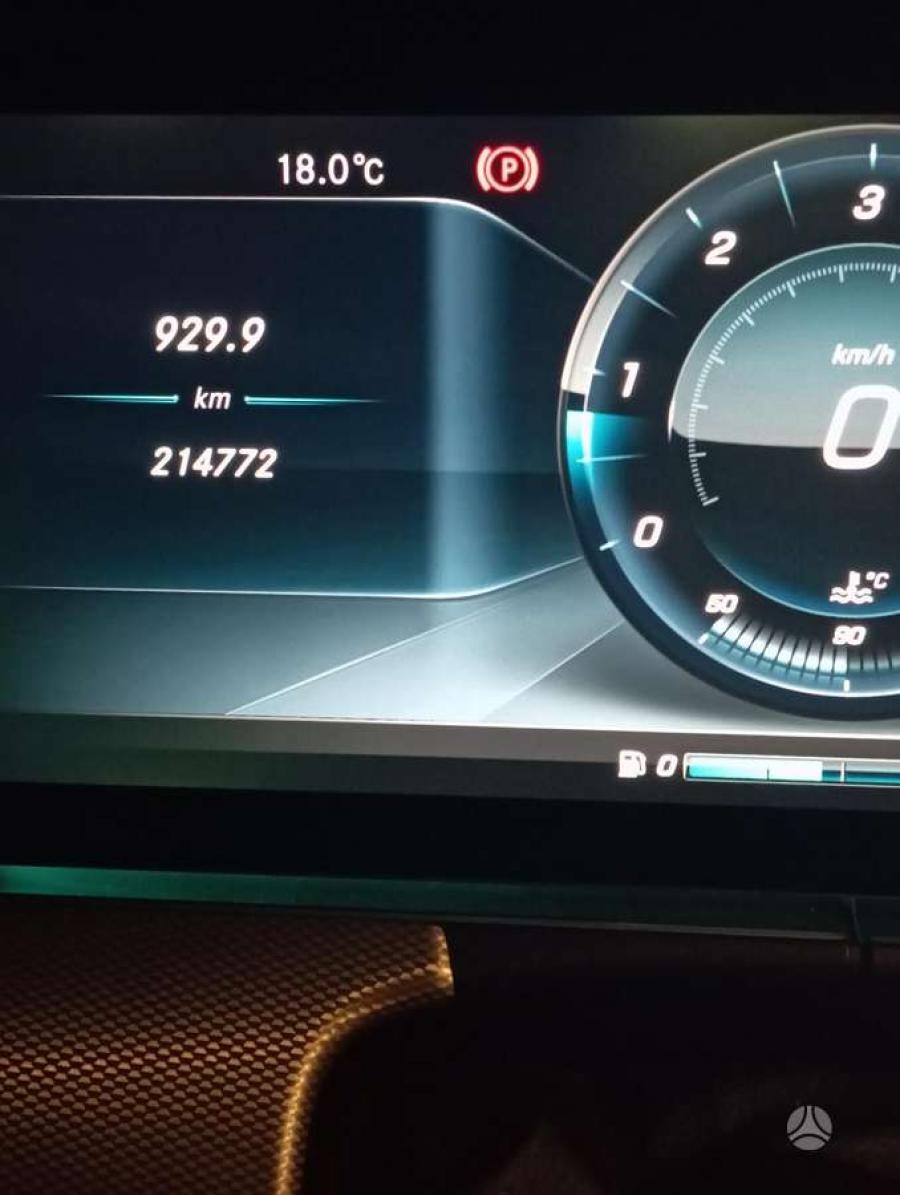 Черный Мерседес E 220 2017 в Кедайняй, объемом двигателя 1.95 л и пробегом 215 тыс. км за 18999 €, фото 12 на AUTOMOTO.COM.LV
