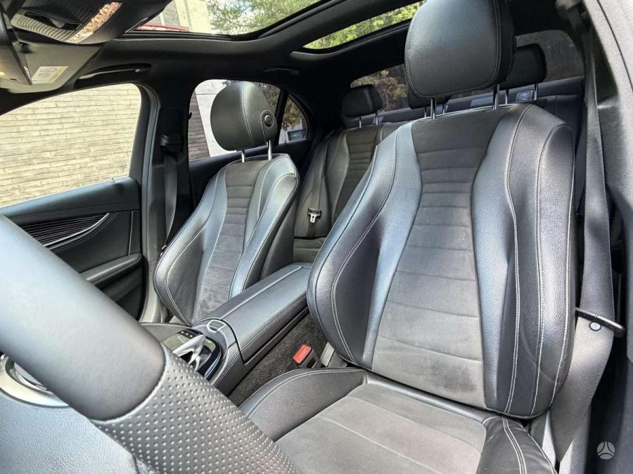 Black Mercedes-Benz E 220 2017 in Vilnius, with an engine capacity of 1.95 L and mileage of 248 thousand km for 19350 €, photo 15 on AUTOMOTO.COM.LV