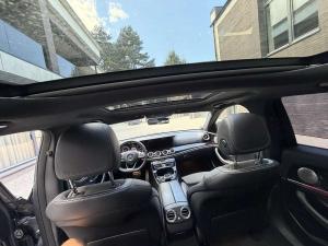 Black Mercedes-Benz E 220 2017 in Vilnius, with an engine capacity of 1.95 L and mileage of 248 thousand km for 19350 €, photo 17 on AUTOMOTO.COM.LV