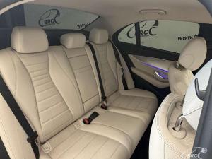Черный Мерседес E 220 2017 в Вильнюс, объемом двигателя 1.95 л и пробегом 177 тыс. км за 21999 €, фото 14 на AUTOMOTO.COM.LV