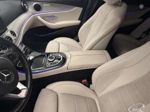 Черный Мерседес E 220 2017 в Вильнюс, объемом двигателя 1.95 л и пробегом 177 тыс. км за 21999 €, фото 26 на AUTOMOTO.COM.LV