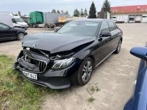 Black Mercedes-Benz E 220 2017 in Kaunas, with an engine capacity of 1.95 L and mileage of 293 thousand km for 7900 €, photo  on AUTOMOTO.COM.LV