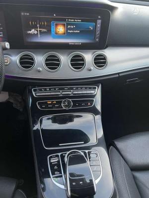 Черный Мерседес E 220 2017 в Каунас, объемом двигателя 1.95 л и пробегом 293 тыс. км за 7950 €, фото 20 на AUTOMOTO.COM.LV