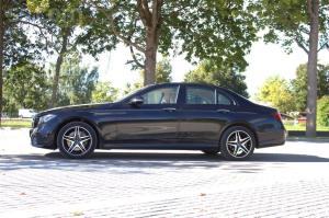 Melns Mercedes-Benz E 220 2017 Cēsis, ar dzinēja tilpumu 2.00 L un nobraukumu 212 tūkst. km par 25000 €, foto 3 vietnē AUTOMOTO.COM.LV