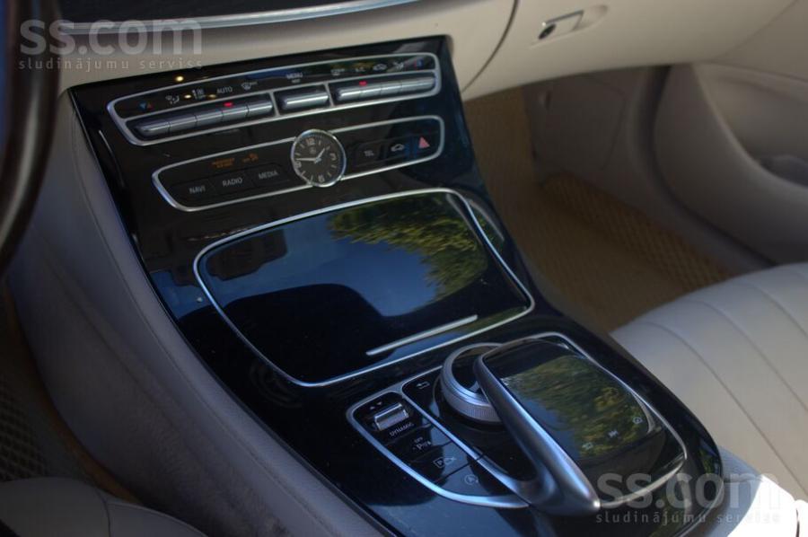 Melns Mercedes-Benz E 220 2017 Cēsis, ar dzinēja tilpumu 2.00 L un nobraukumu 212 tūkst. km par 25000 €, foto 13 vietnē AUTOMOTO.COM.LV