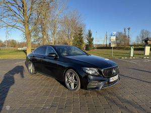 Black Mercedes-Benz E 220 2018 in Pakruojis, with an engine capacity of 2.20 L and mileage of 160 thousand km for 19500 €, photo 11 on AUTOMOTO.COM.LV