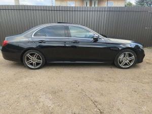 Черный Мерседес E 220 2018 в Каунас, объемом двигателя 1.95 л и пробегом 235 тыс. км за 12700 €, фото 6 на AUTOMOTO.COM.LV