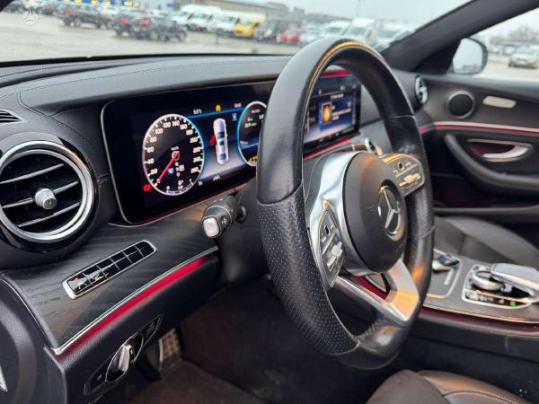 Melns Mercedes-Benz E 220 2019 Kauņa, ar dzinēja tilpumu 1.95 L un nobraukumu 192 tūkst. km par 19800 €, foto 7 vietnē AUTOMOTO.COM.LV