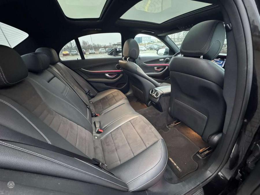 Melns Mercedes-Benz E 220 2019 Kauņa, ar dzinēja tilpumu 1.95 L un nobraukumu 192 tūkst. km par 19800 €, foto 10 vietnē AUTOMOTO.COM.LV