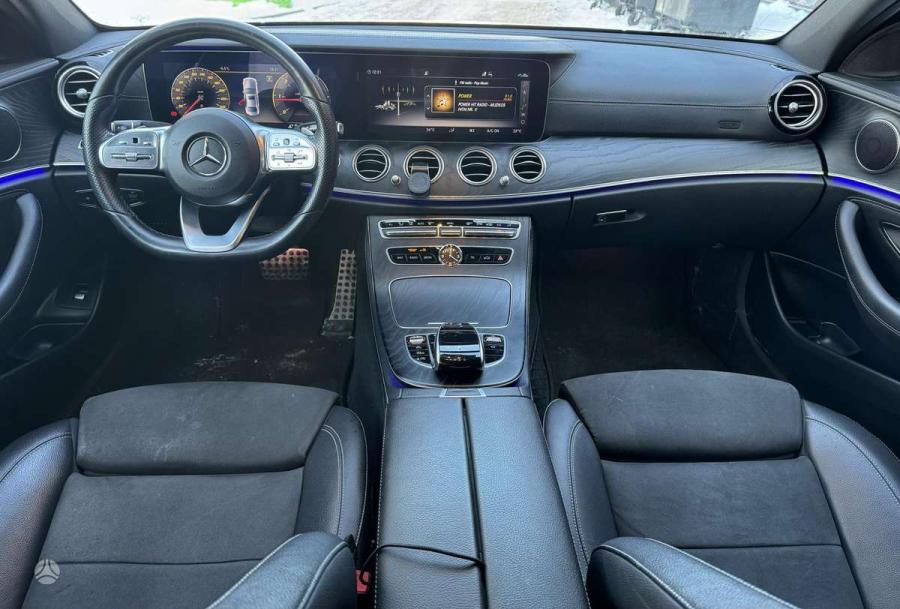 Black Mercedes-Benz E 220 2019 in Kaunas, with an engine capacity of 1.95 L and mileage of 193 thousand km for 18200 €, photo 9 on AUTOMOTO.COM.LV